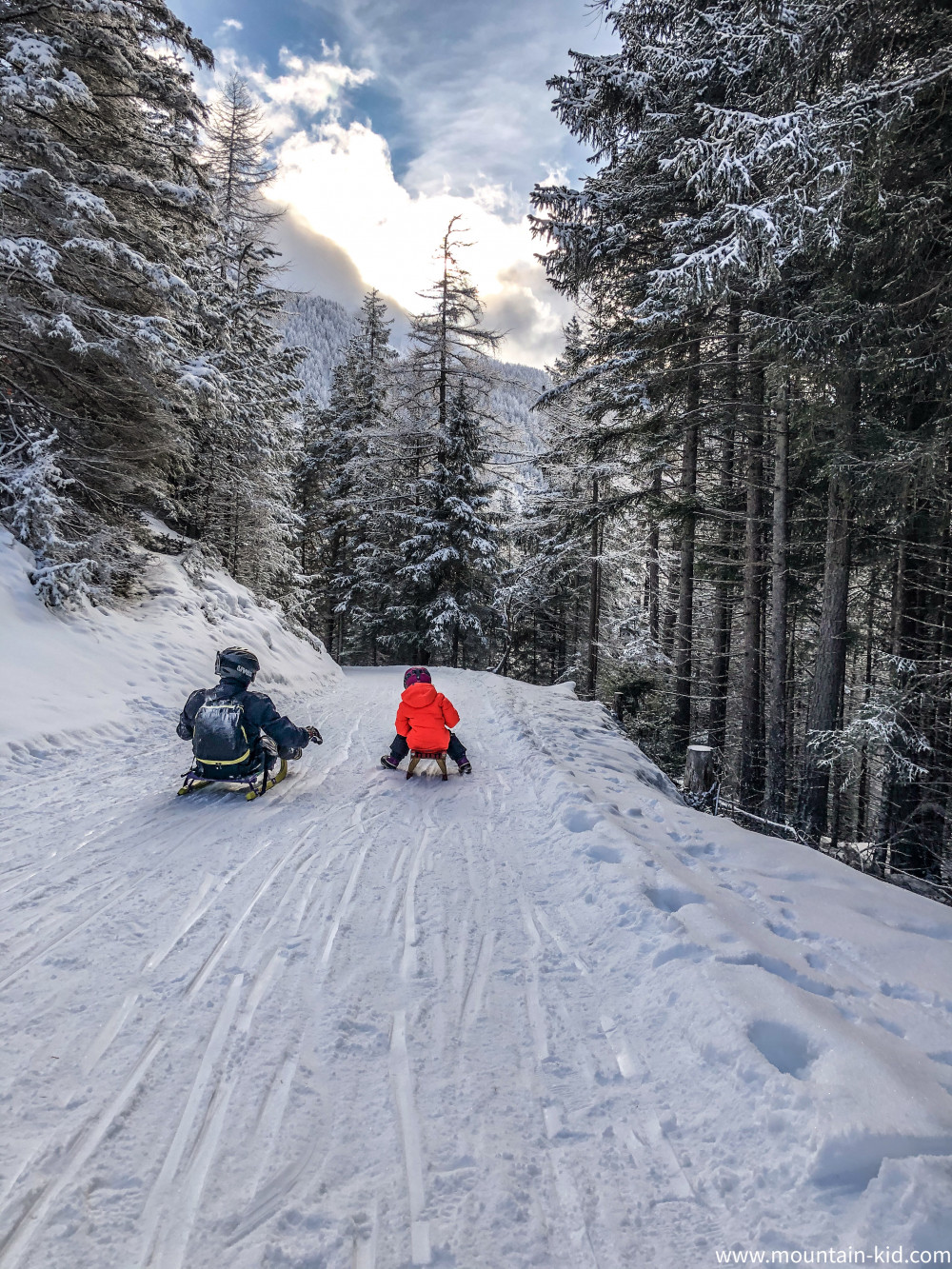 Mountainkid - Ewelina Herzog - Rodelbahn Serles